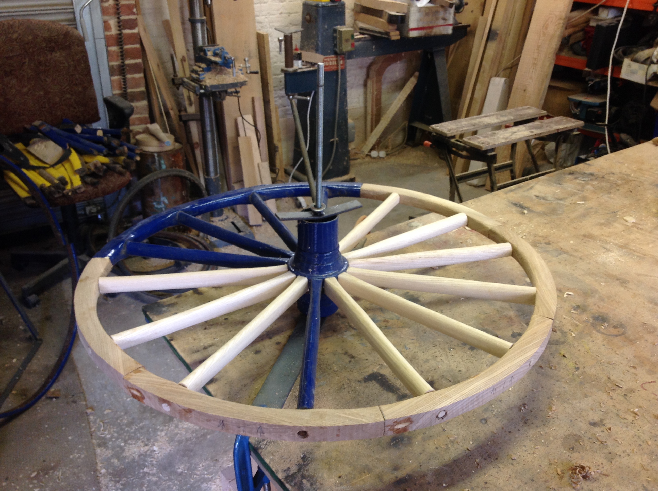 Repairing Wooden Wheels | tomgreencraft.com